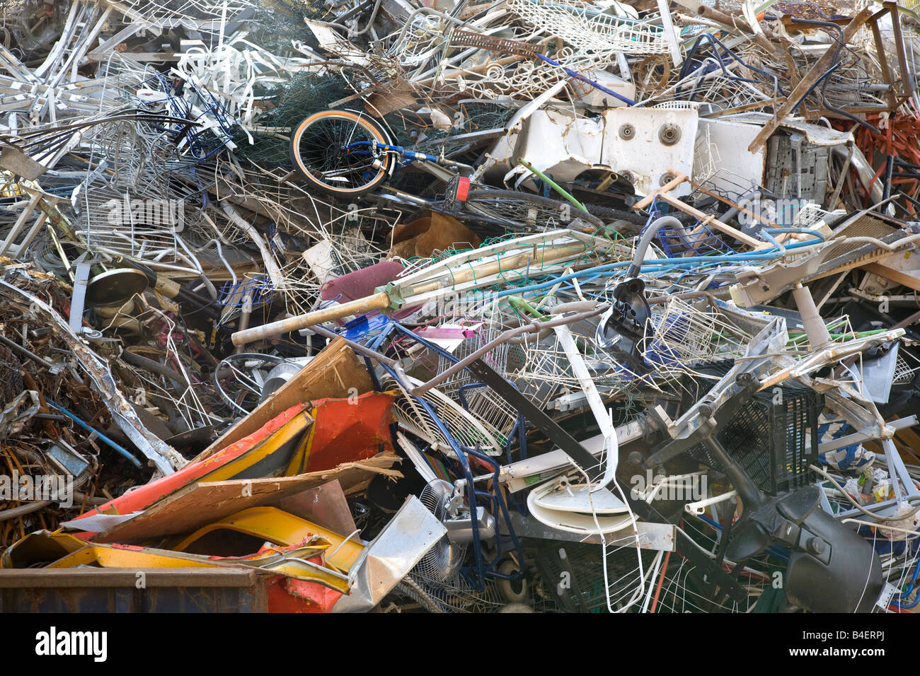 Piled up trash hi-res stock photography and images - Alamy