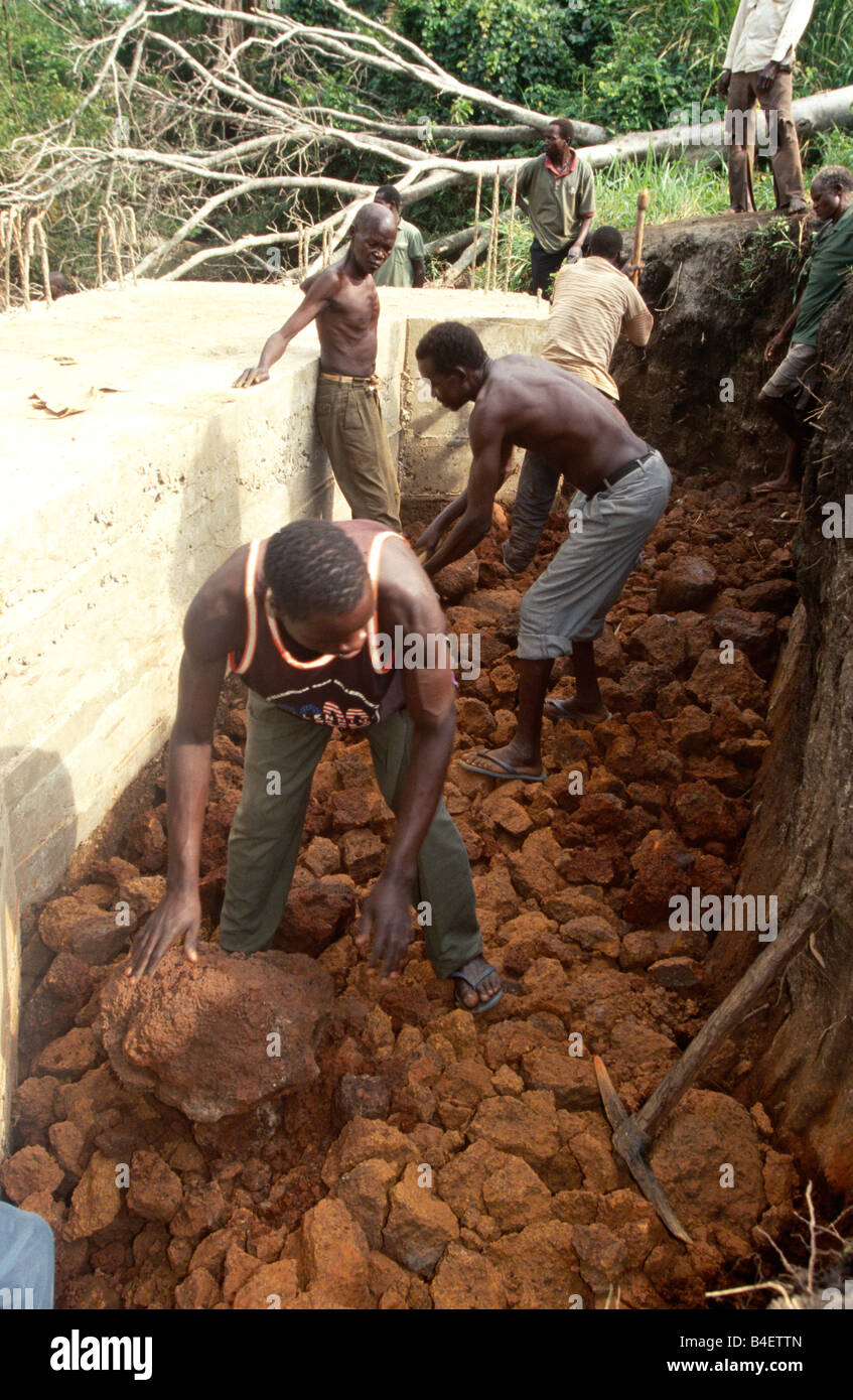 Construction in Uganda Stock Photo - Alamy