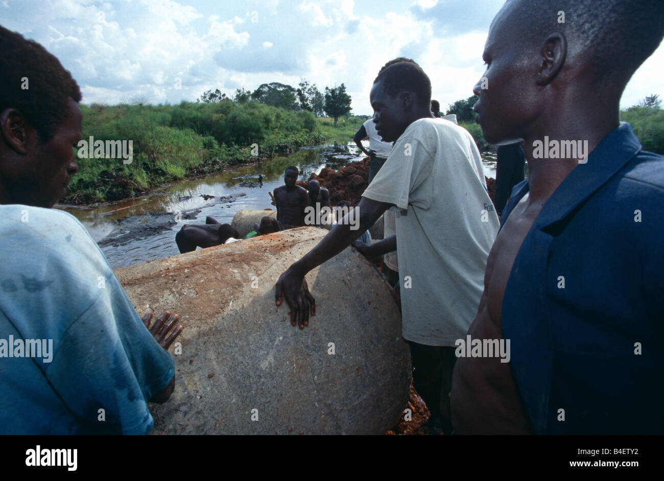 Construction Uganda Workers High Resolution Stock Photography and ...