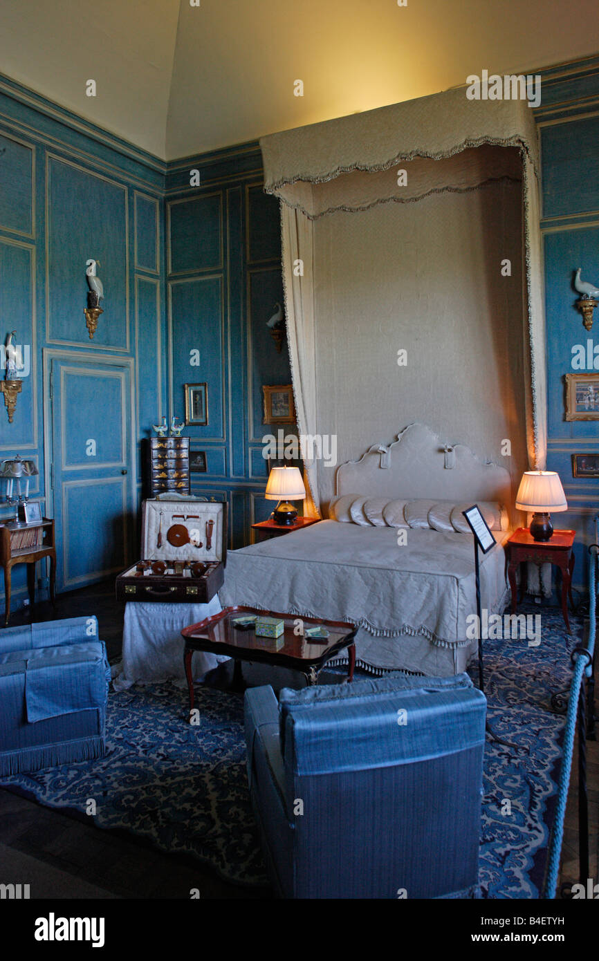 Leeds Castle 13th century roman style Victorian pastiche restored in ...