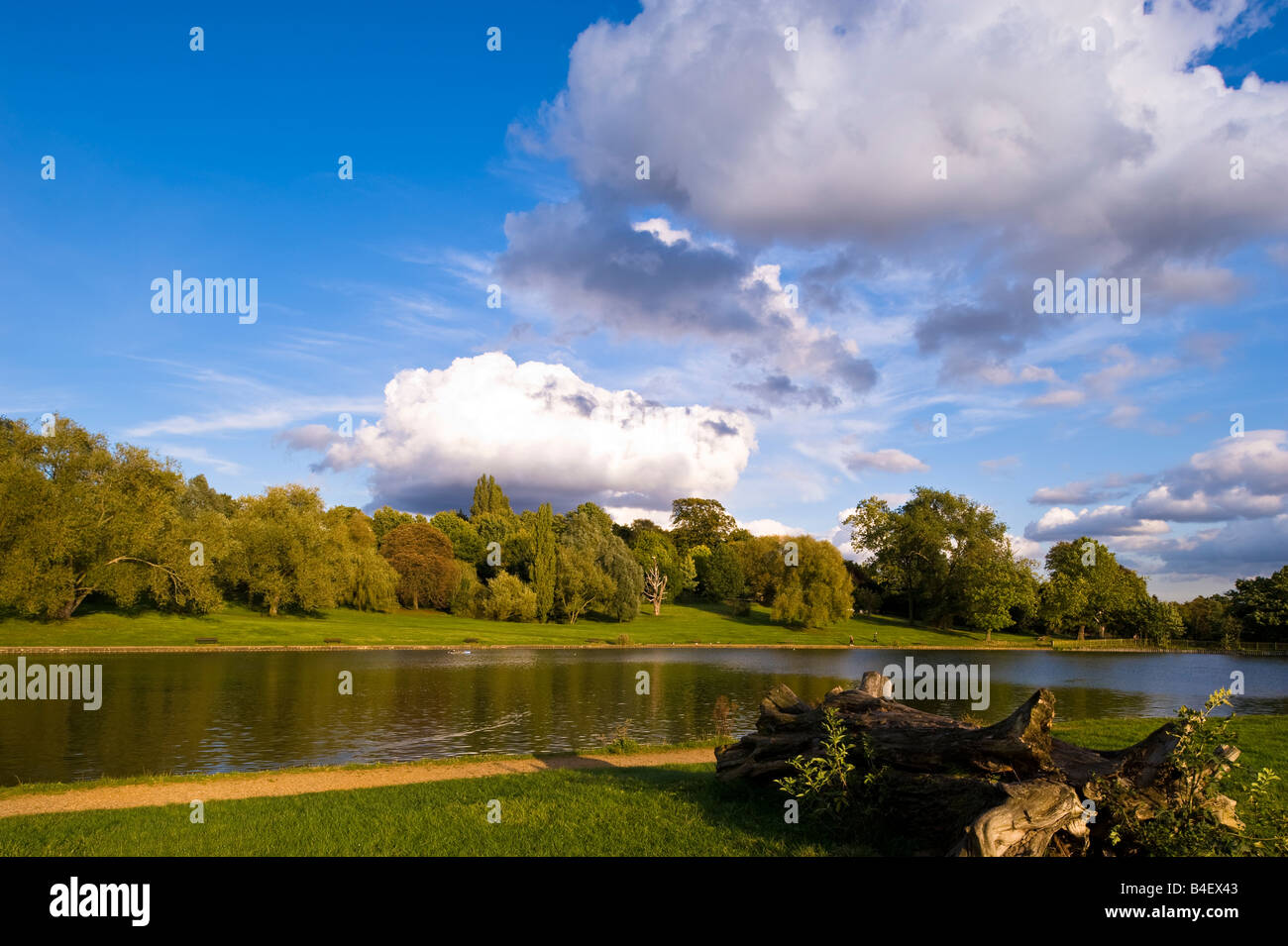 Hampstead london hi-res stock photography and images - Alamy