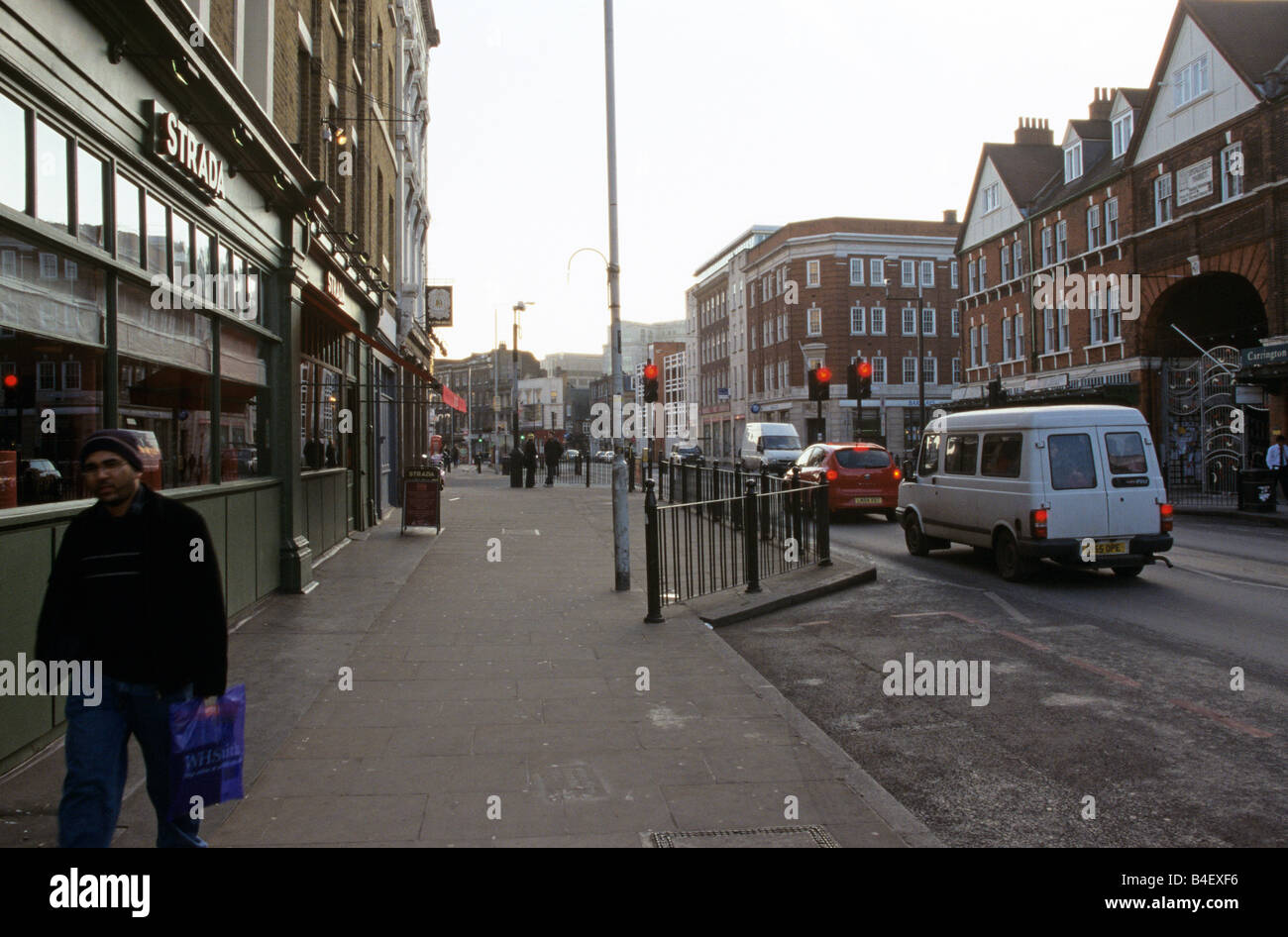 Street scene in London Stock Photo - Alamy