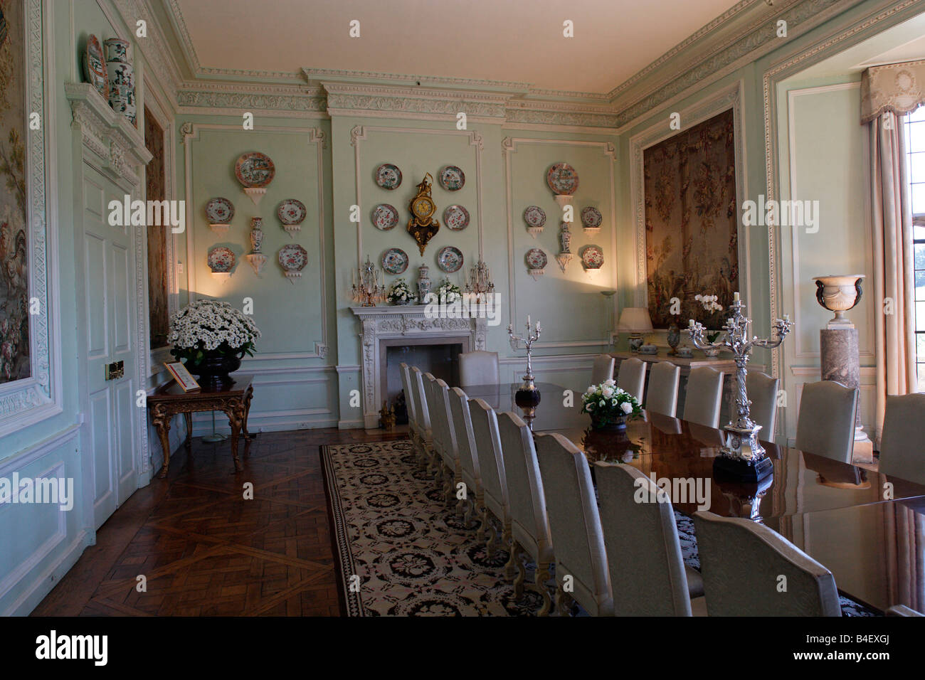 Leeds Castle 13th century roman style Victorian pastiche restored in ...