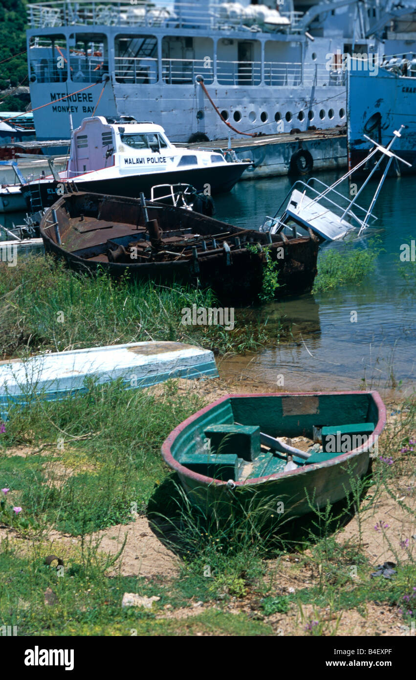 Useless lake hi-res stock photography and images - Alamy