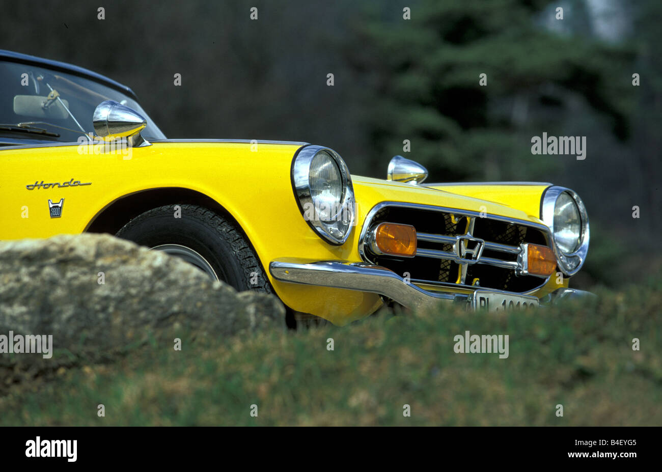 Car, Honda S800, vintage car, convertible, yellow, 1960s, sixties ...