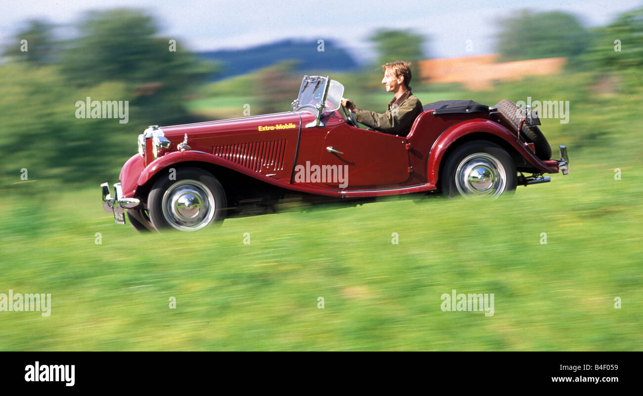 Car, MG TD, vintage car, Roadster, 1950s, fifties, ruby colored ...