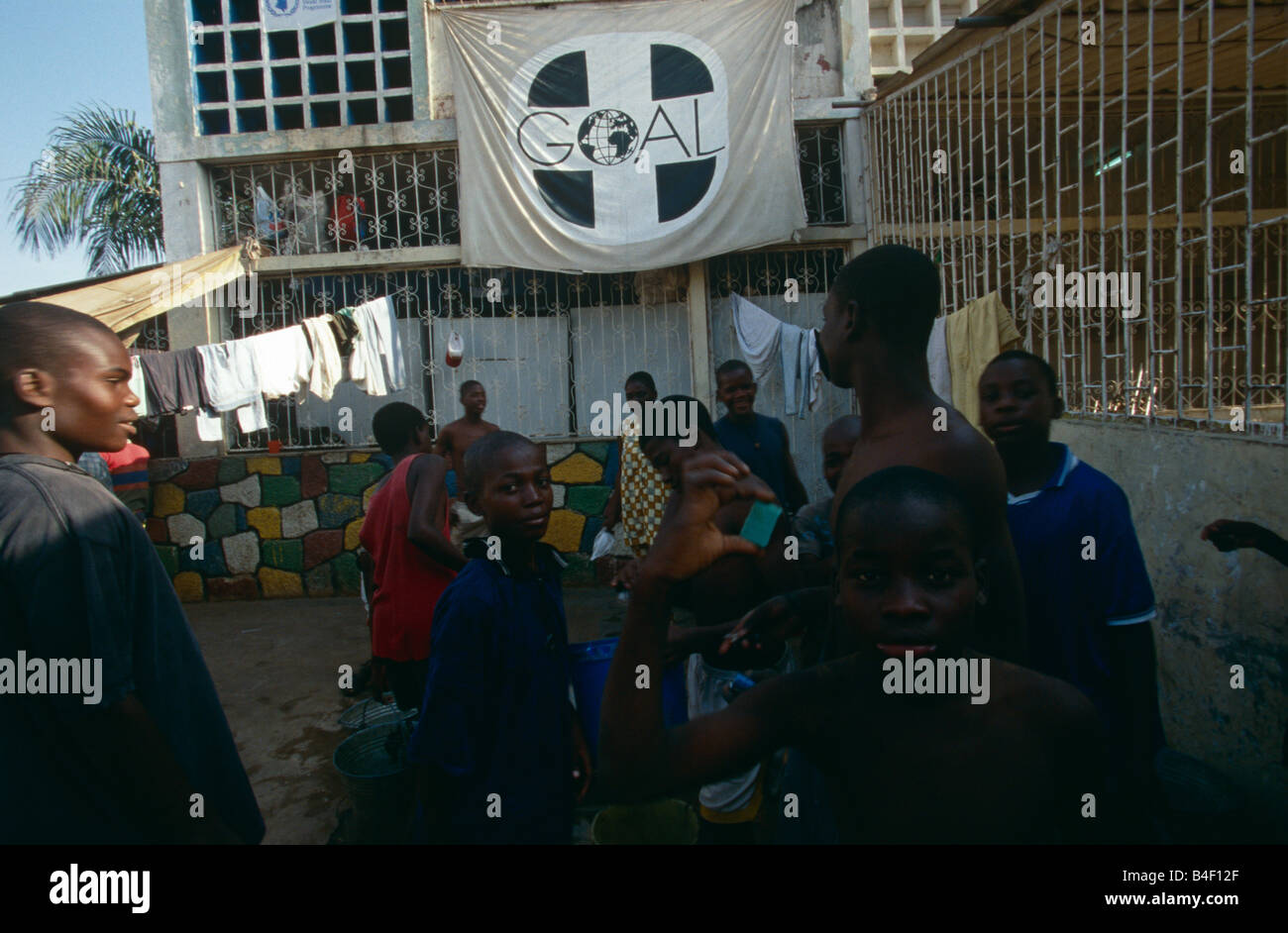 NGO "GOAL" supporting redevelopment in war-ravaged Angola Stock Photo ...