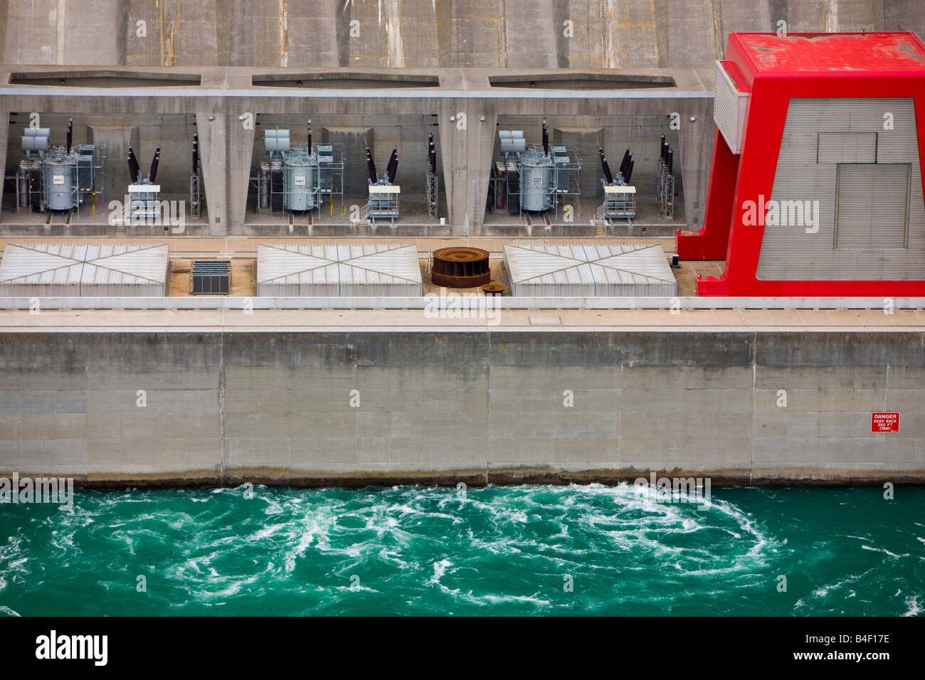 Robert moses niagara power plant, hi-res stock photography and images ...
