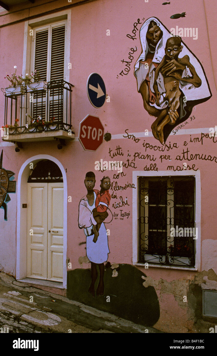 Poverty italy hi-res stock photography and images - Alamy