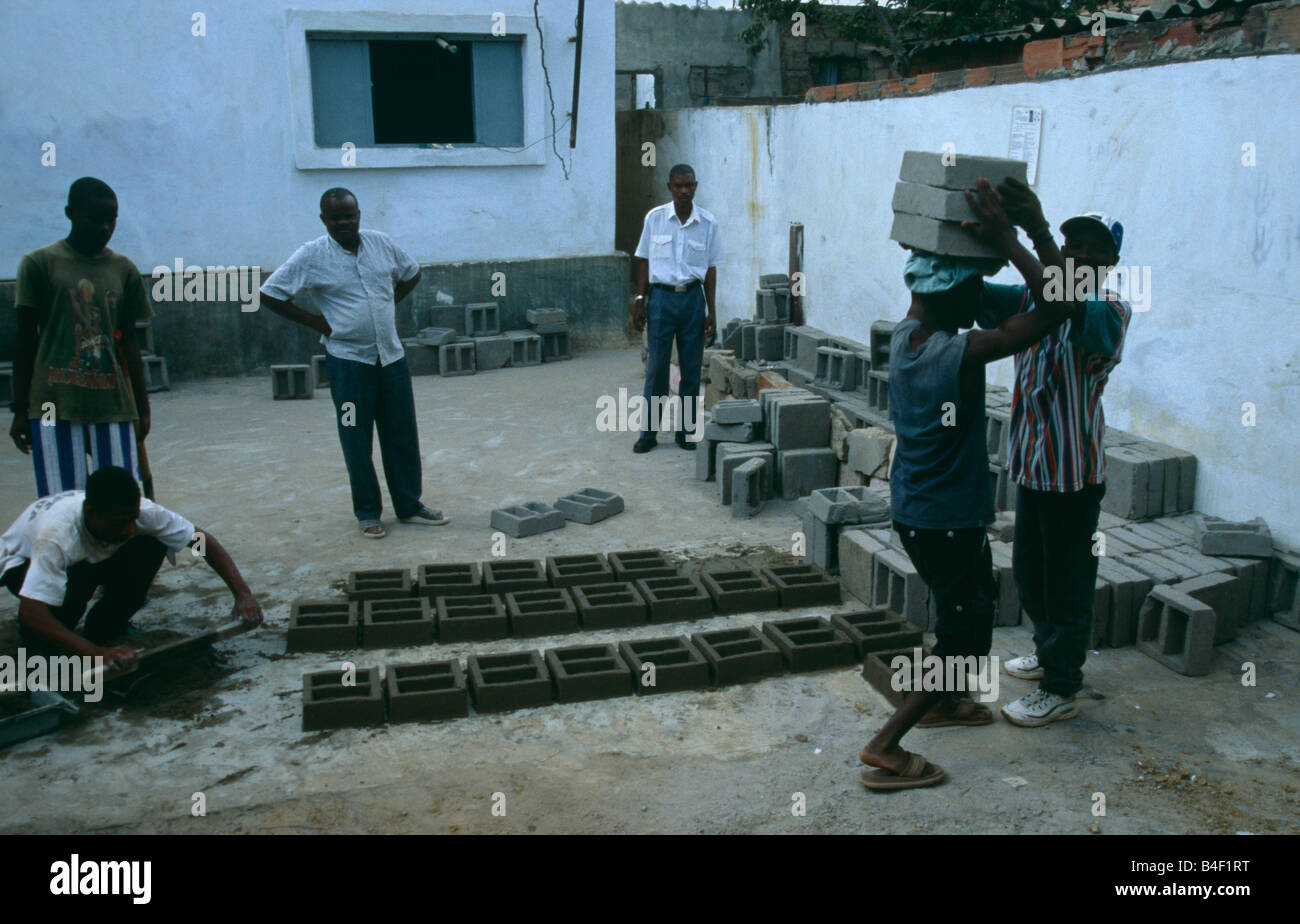Construction in Angola Stock Photo - Alamy