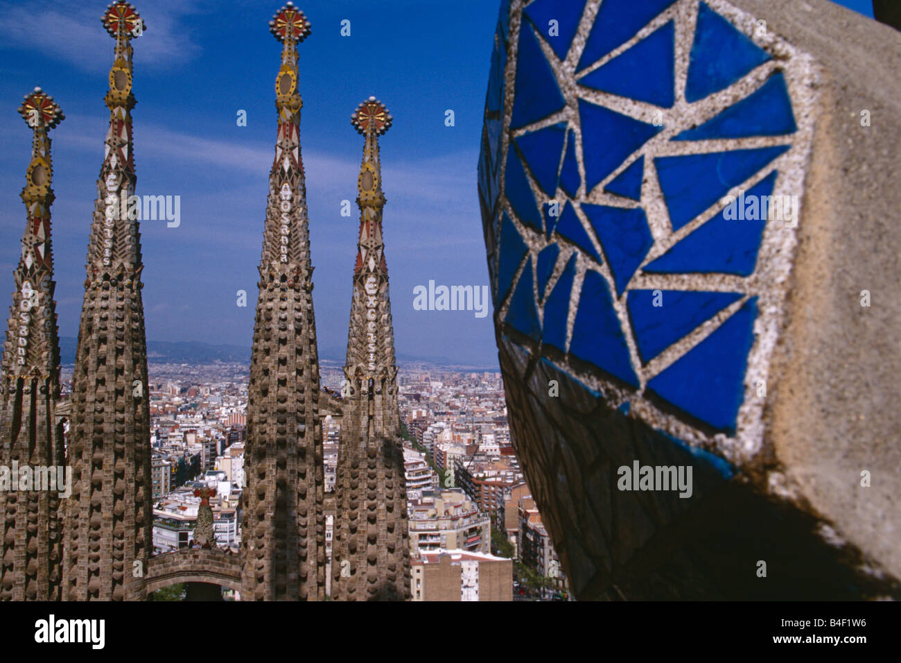 Towers of incomplete Sagrada Familia church, Barcelona, Spain Stock ...