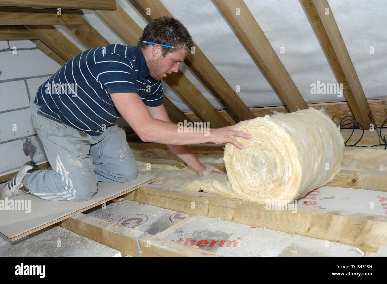 Insulating a loft hi-res stock photography and images - Alamy