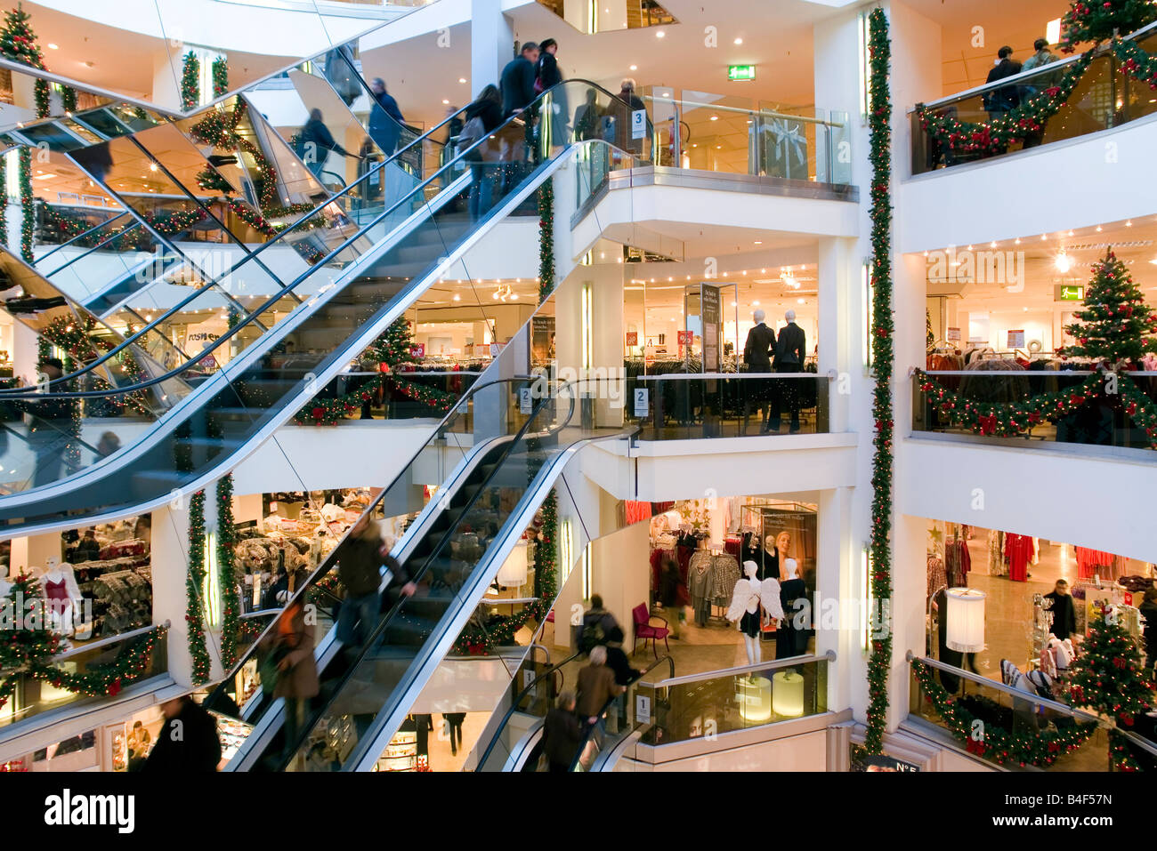 Luxury Department Store Munich Paul Smith luxury-department-store-munich-paul-smith