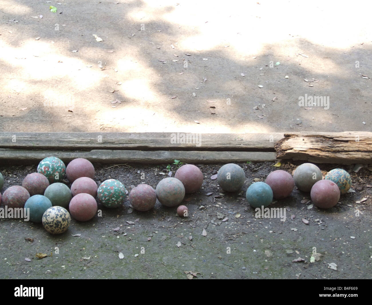 Bocce ball italy hi-res stock photography and images - Alamy