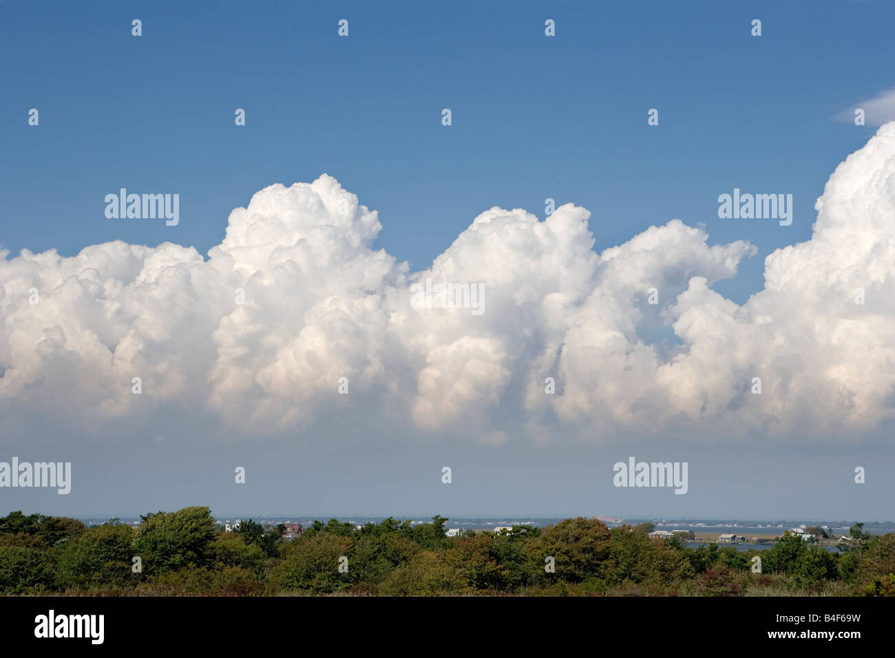 Cumulus cloud progression hi-res stock photography and images - Alamy