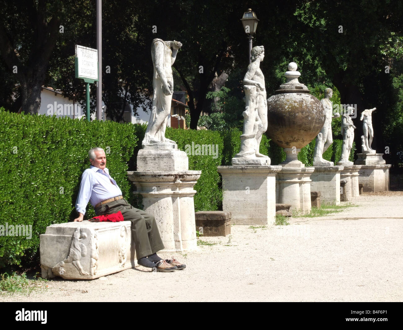 Headless statue villa borghese rome hi-res stock photography and images ...