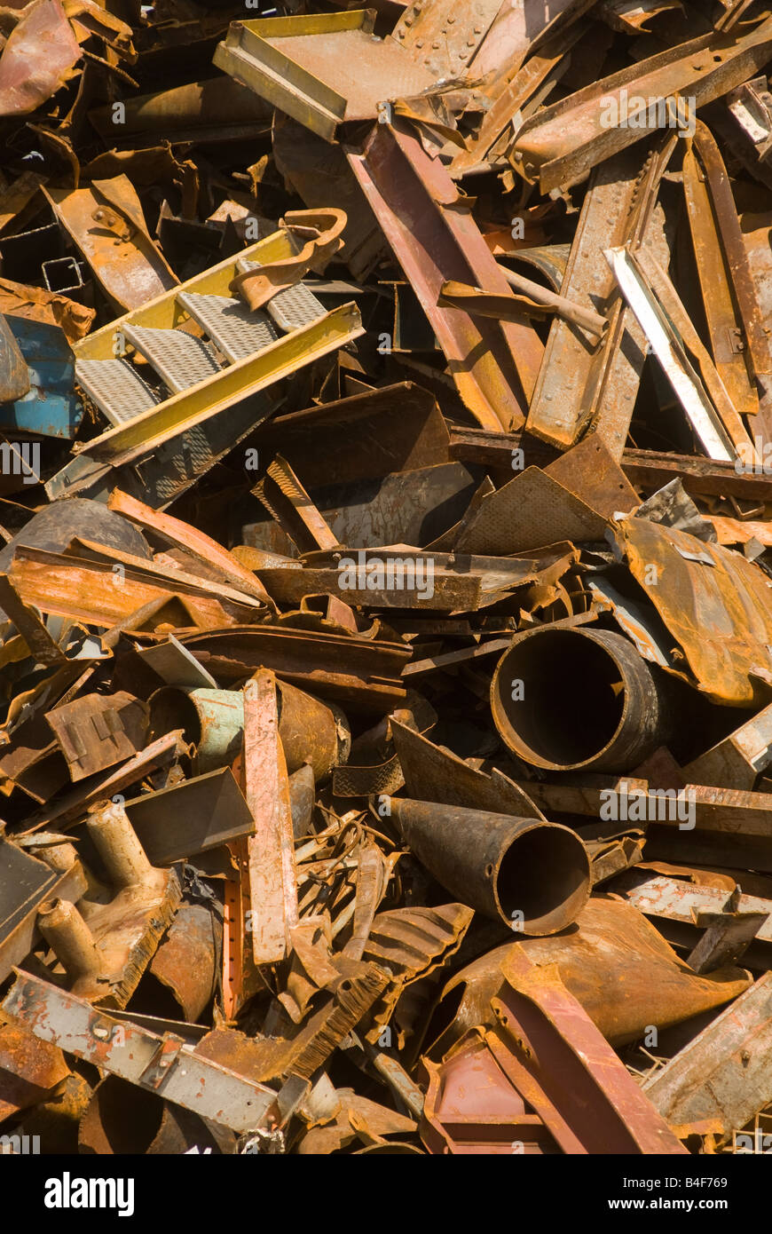 Metal awaiting processing in a recycling plant Stock Photo - Alamy