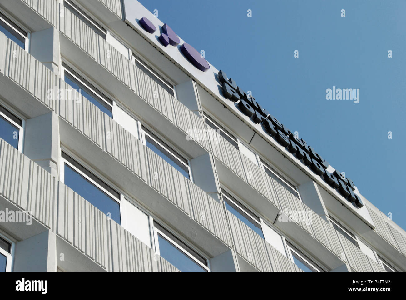 Portsmouth university hi-res stock photography and images - Alamy