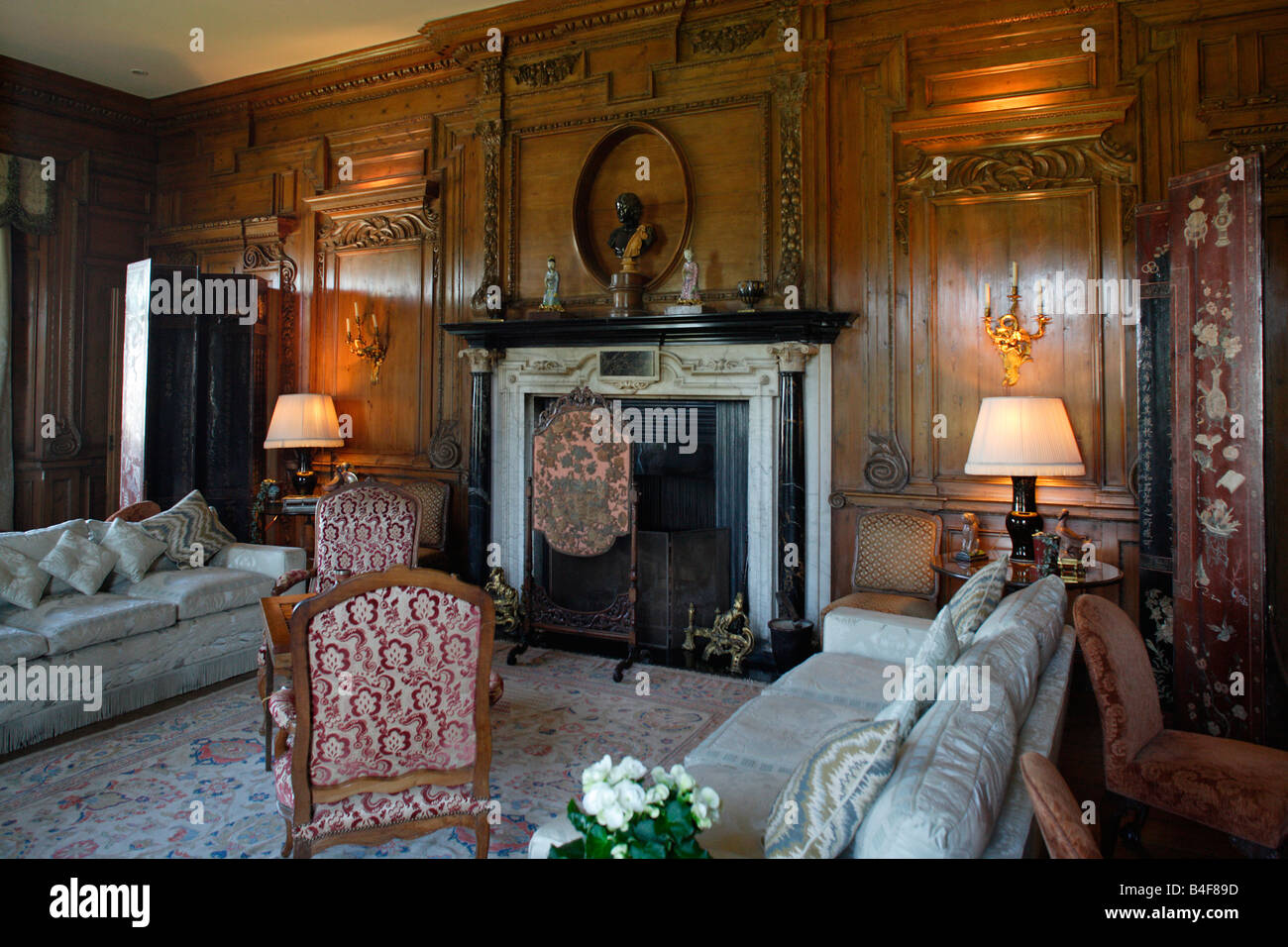 Leeds Castle 13th century roman style Victorian pastiche restored in ...