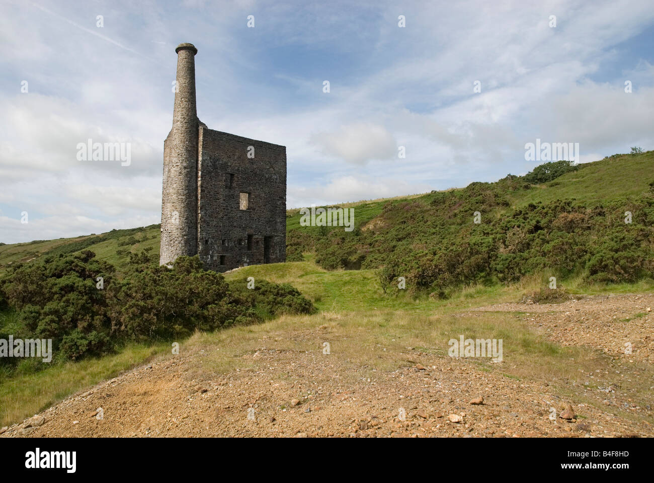 Wheal Betsy engine house ruin, Dartmoor National Park, Devon, England ...
