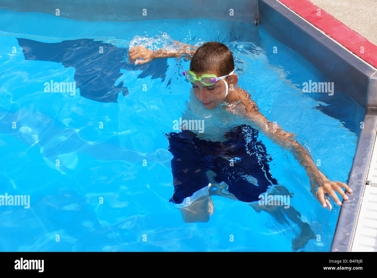 Edge relief hi-res stock photography and images - Alamy