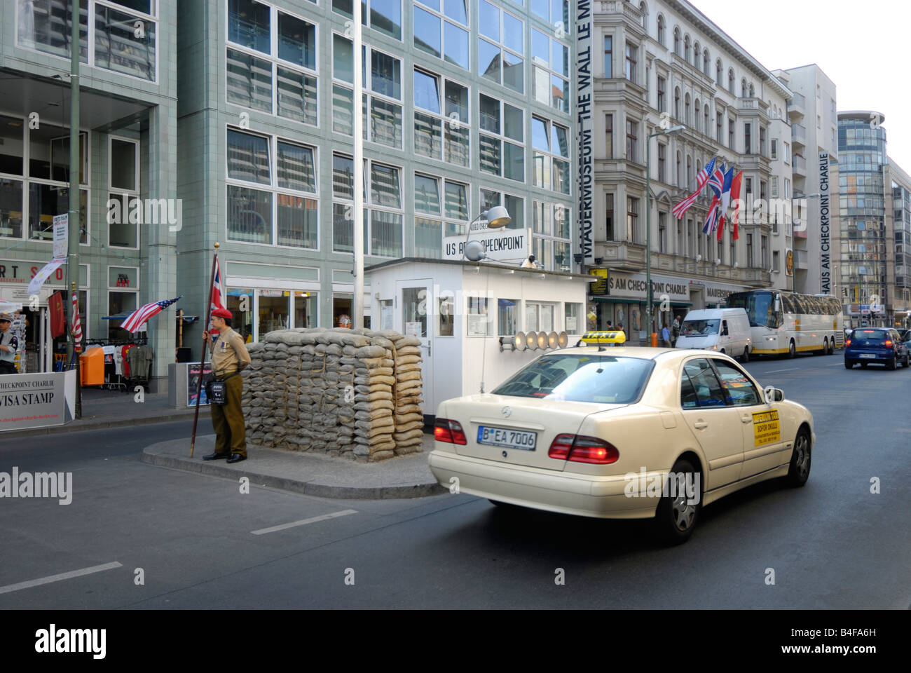 Checkpoint Charlie crossing point between east and west Berlin during ...