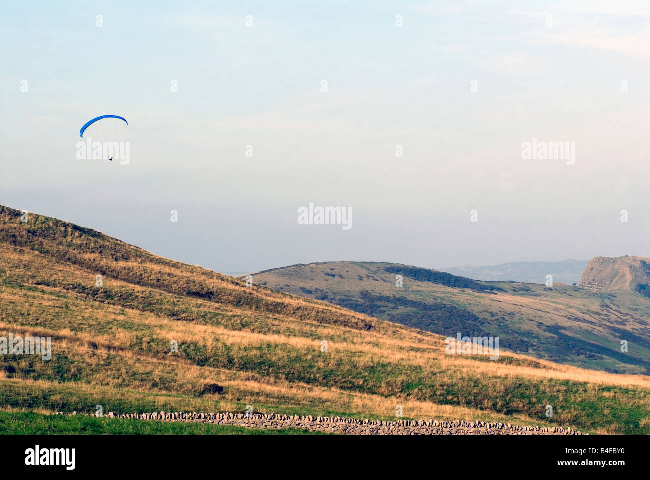 Paragluiding Mam Tour Ridge Castleton in the Peak District National ...