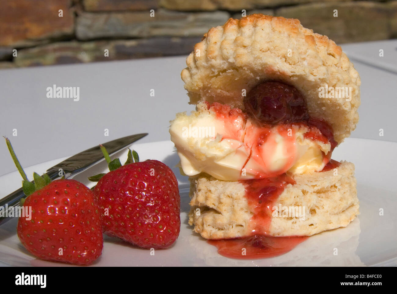 Traditional cream teas hi-res stock photography and images - Alamy