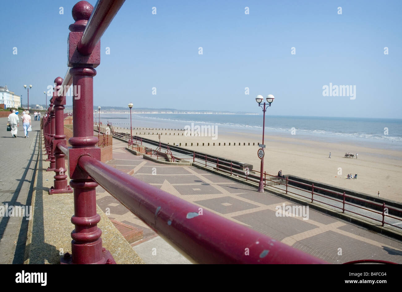 Bridlington promenade hi-res stock photography and images - Alamy