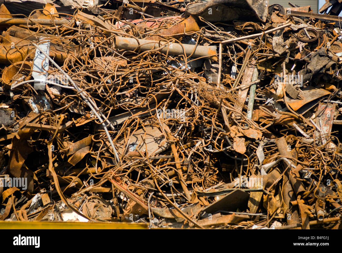 Metal awaiting processing in a recycling plant Stock Photo - Alamy