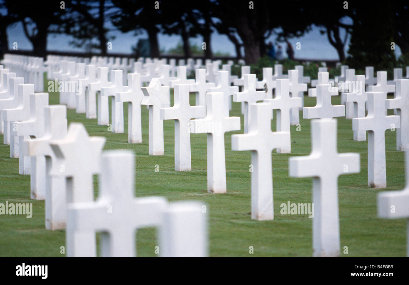 American military cemetery hi-res stock photography and images - Alamy