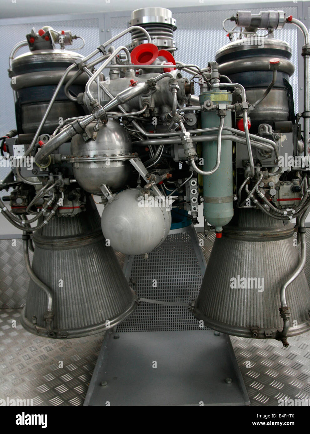 Black arrow rocket hi-res stock photography and images - Alamy