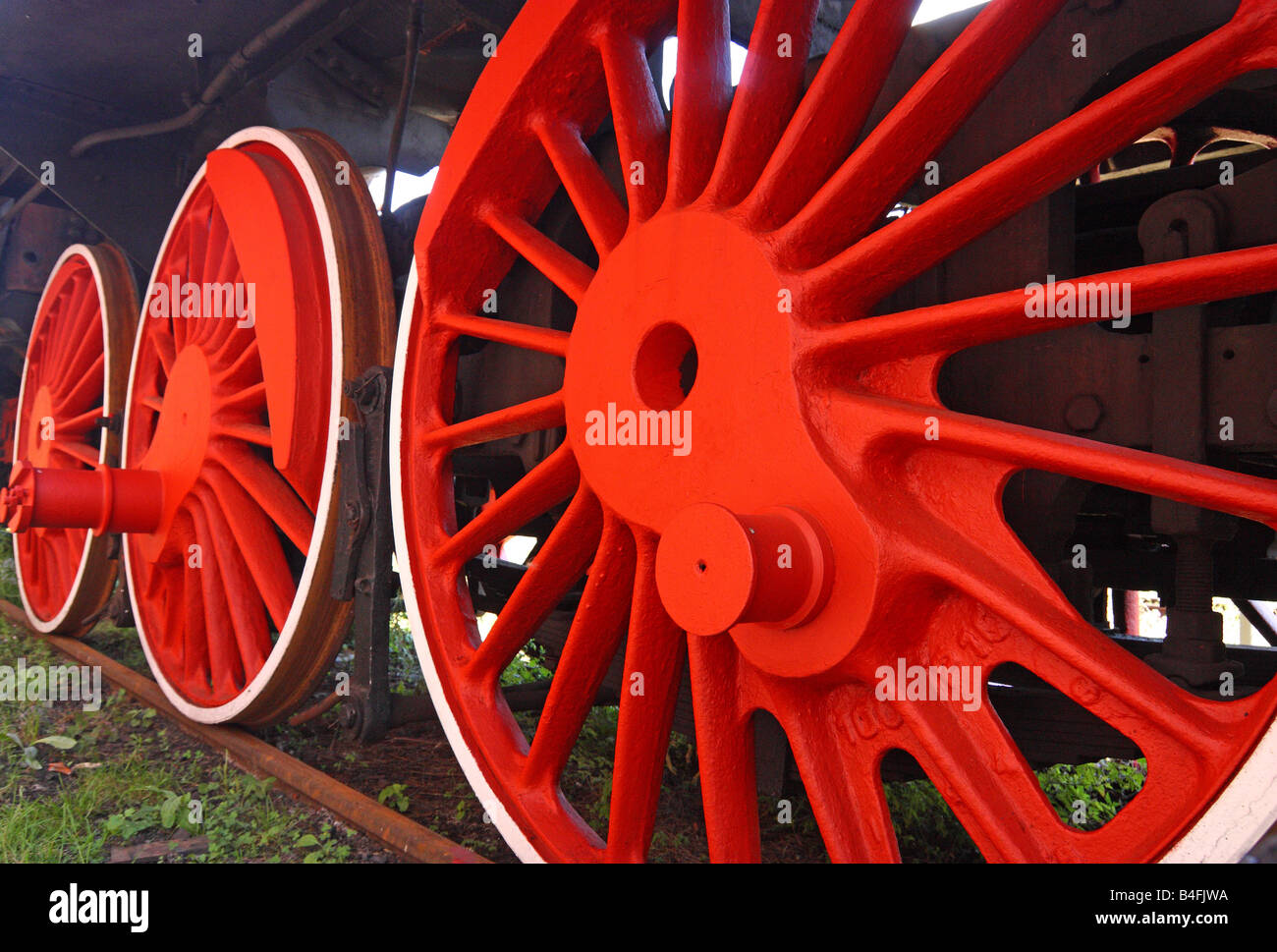 Steam engine wheels Stock Photo - Alamy