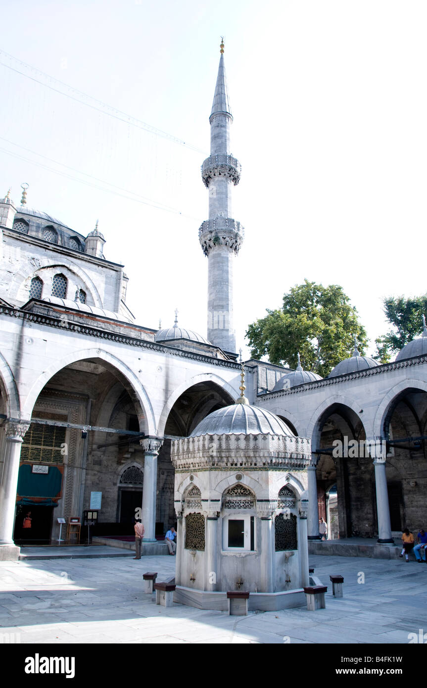 Istanbul Uskudar Mosque Stock Photo - Alamy