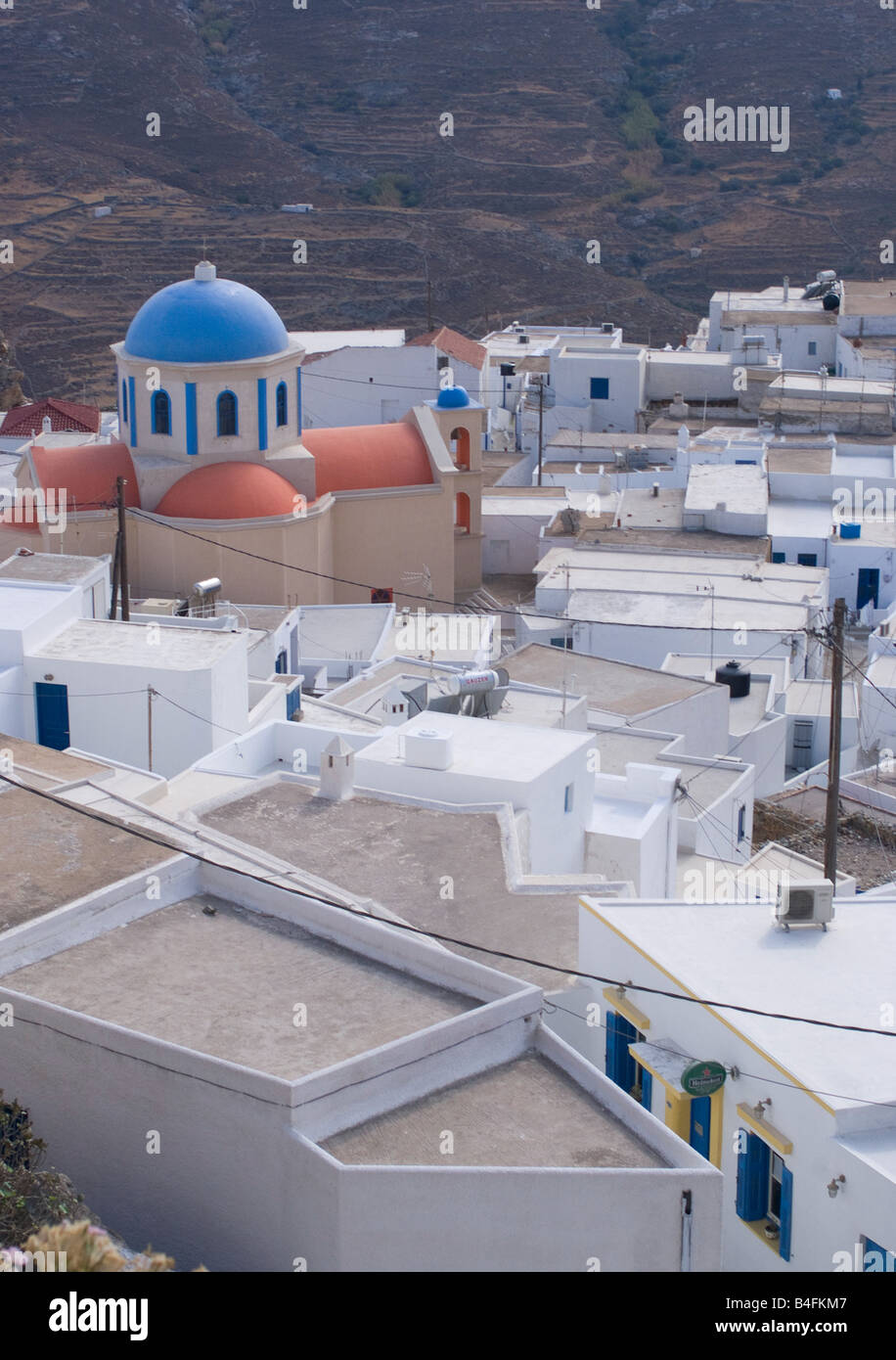 Greek blue houses hi-res stock photography and images - Alamy