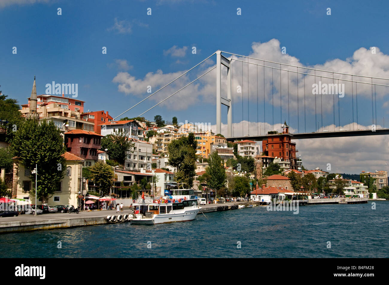 Rumelihisarı Rumeli hisarı fortress of Asia Bosphorus Istanbul Turkey ...