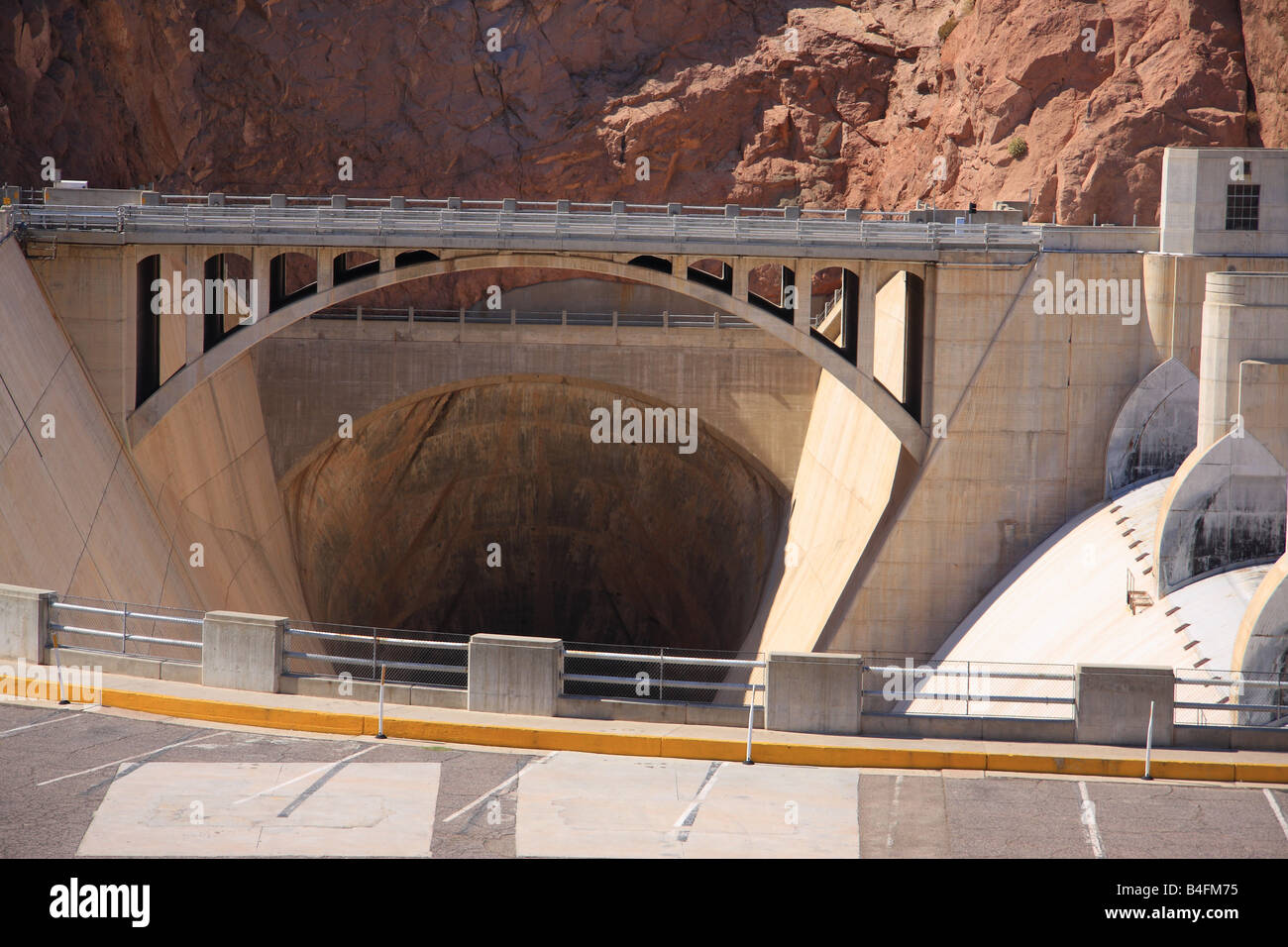 Inside hoover dam hi-res stock photography and images - Alamy