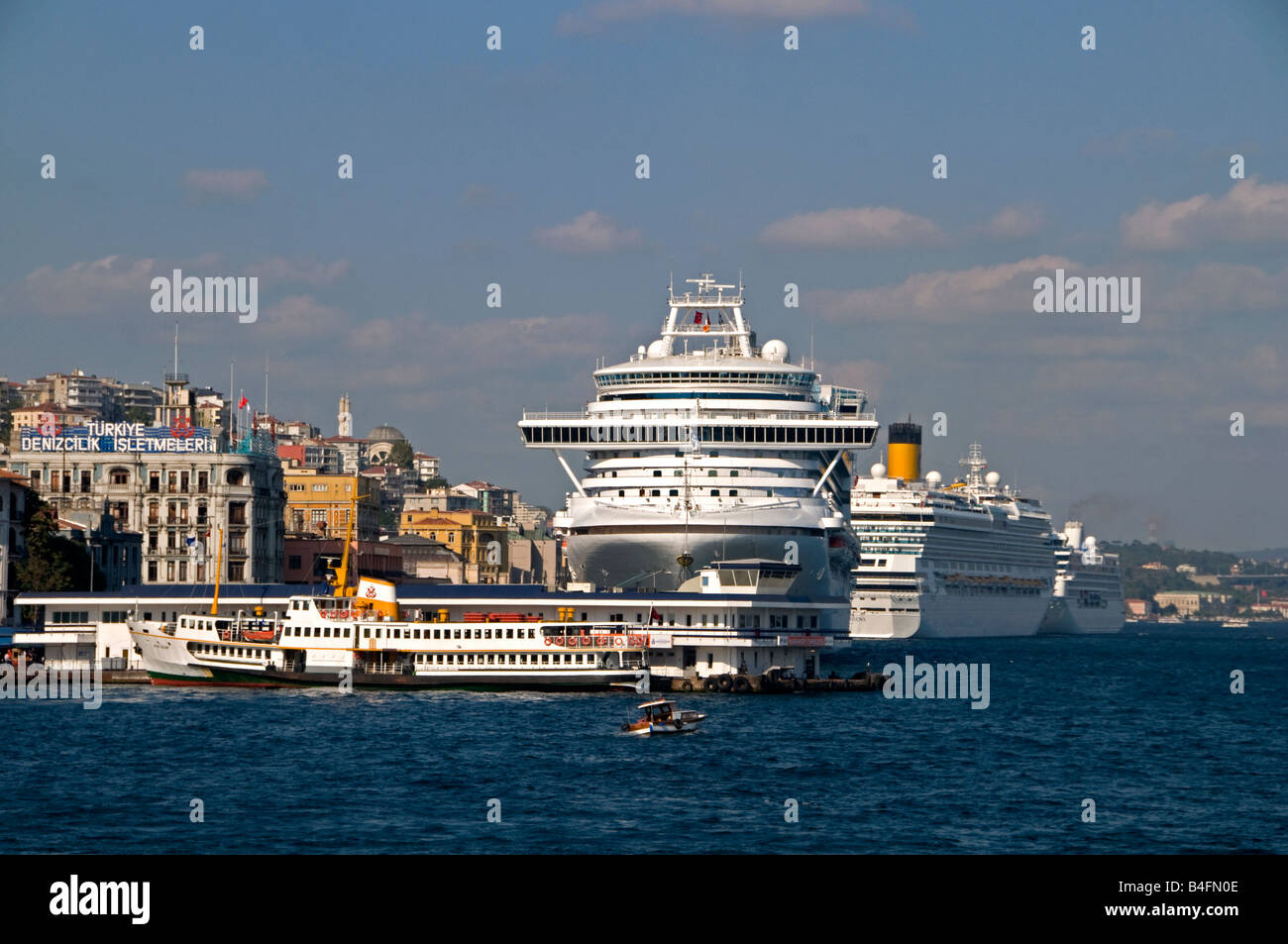 Bosphorus River Stock Photos & Bosphorus River Stock Images - Alamy