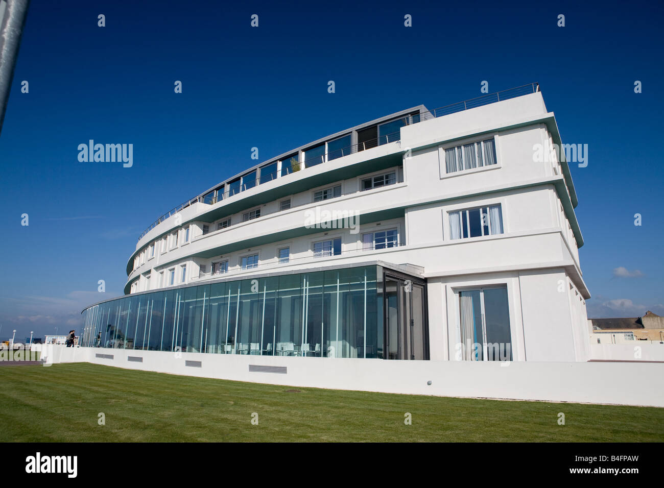 Art deco tea rooms hi-res stock photography and images - Alamy