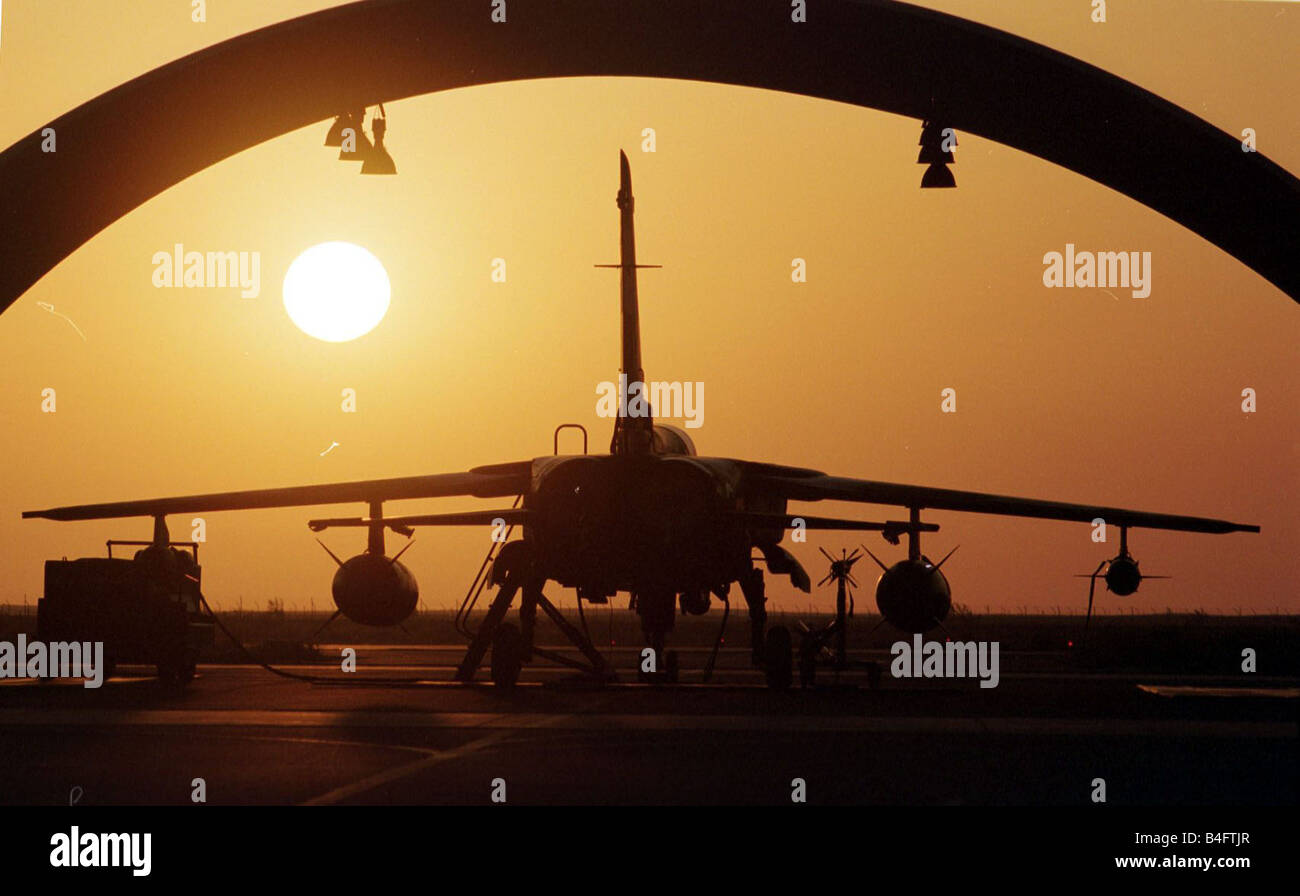 Kuwait air force hi-res stock photography and images - Alamy