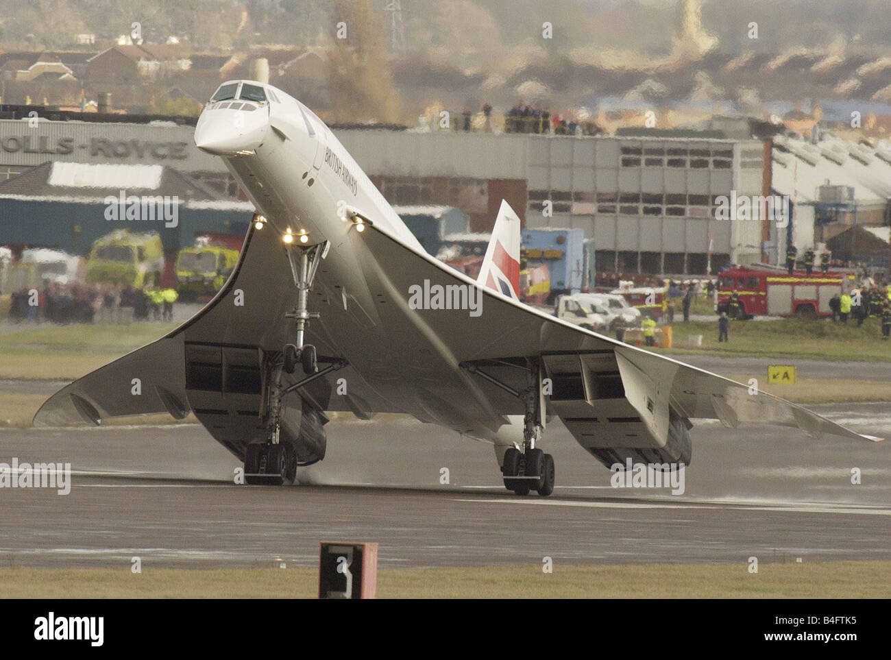 Concorde touches down at Filton Airfield today for the last time in its ...