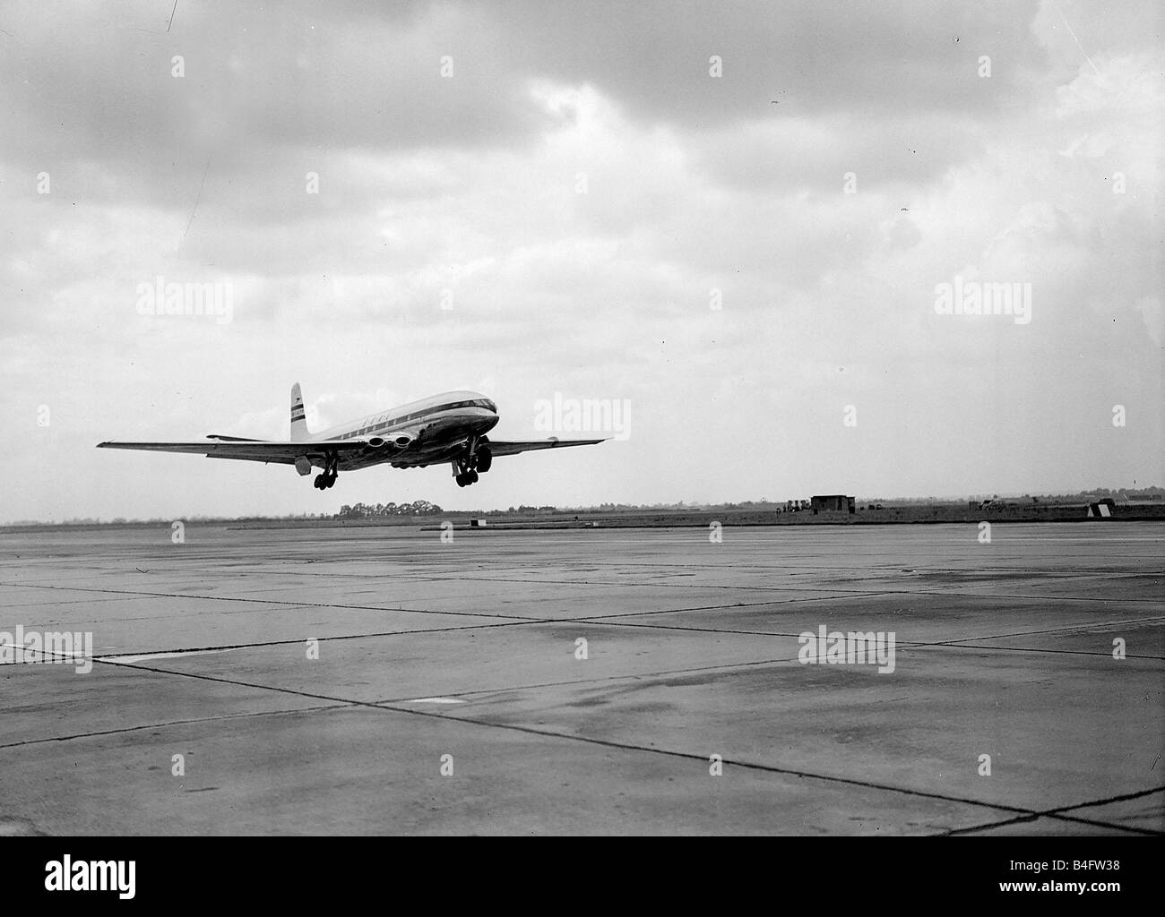 De havilland comet 1950s hi-res stock photography and images - Alamy