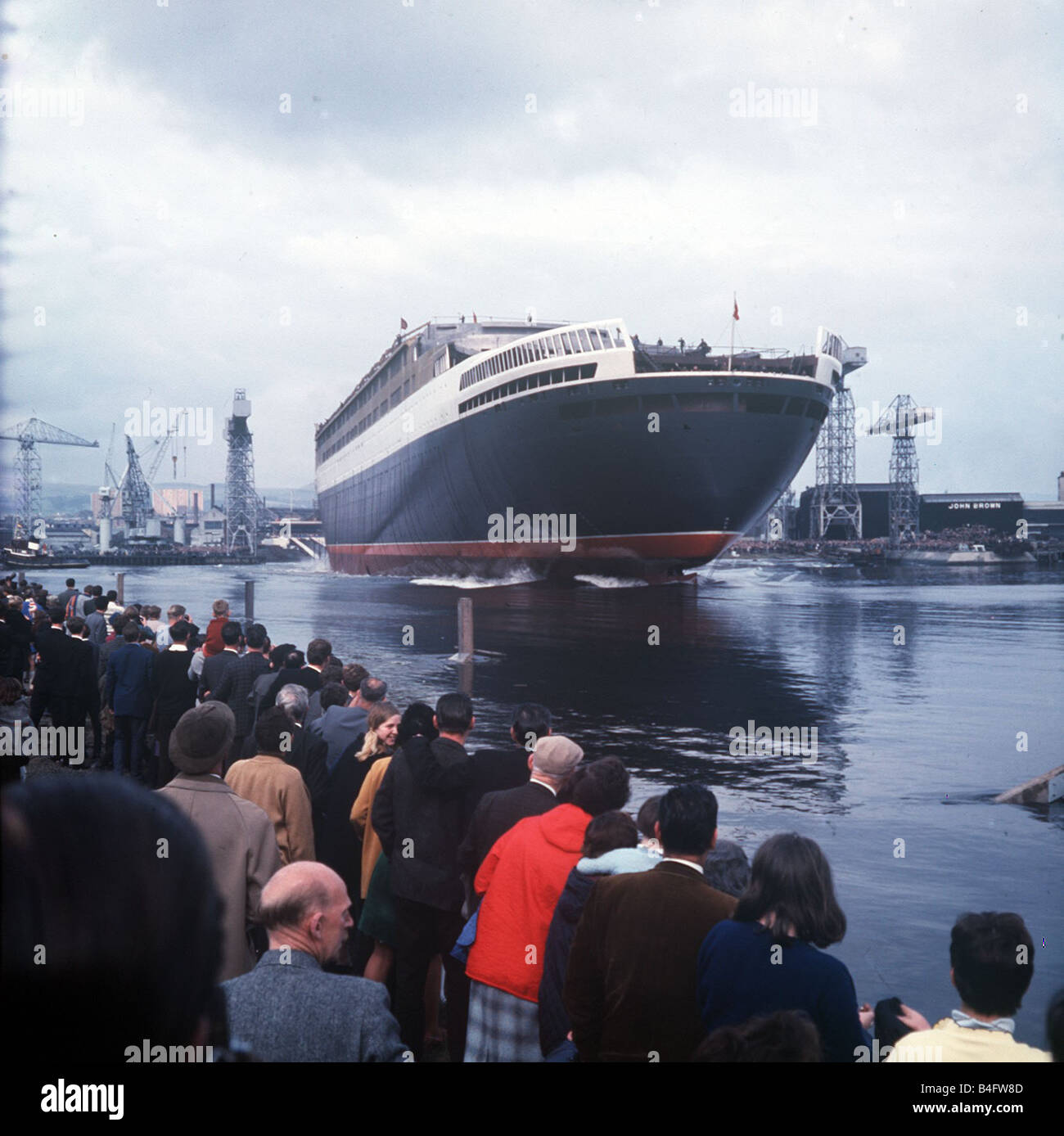 Ship Queen Elizabeth II September 1967 Crowds gather as the QE2 is ...