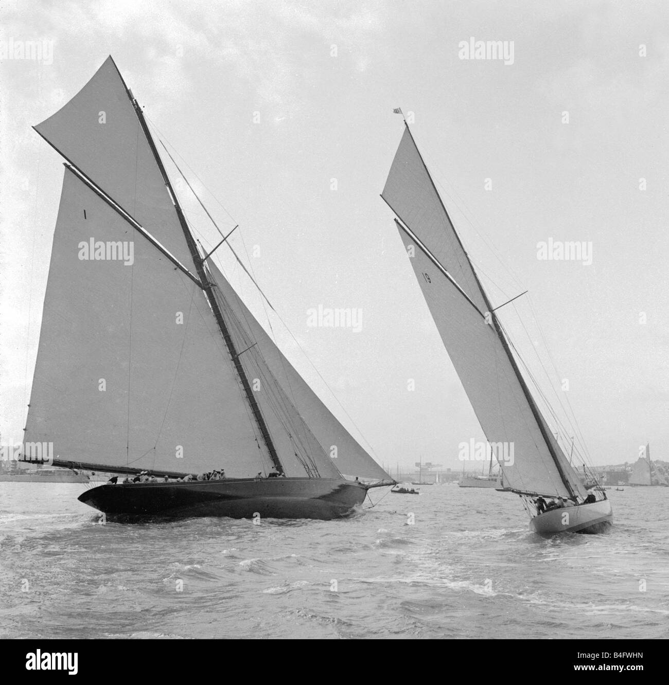 1920s yacht hi-res stock photography and images - Alamy