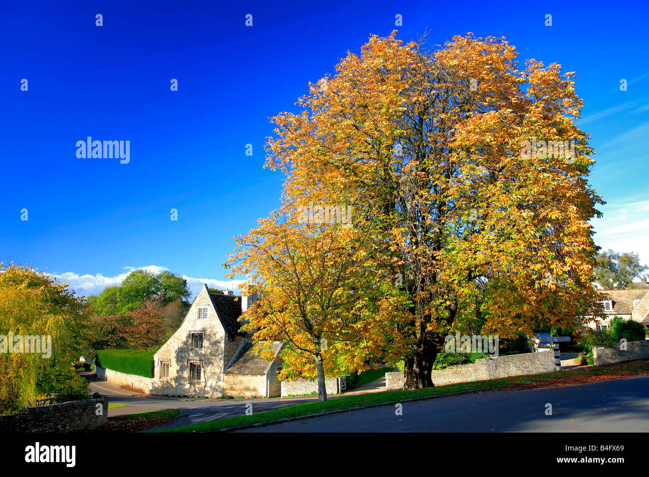 Duddington village hi-res stock photography and images - Alamy