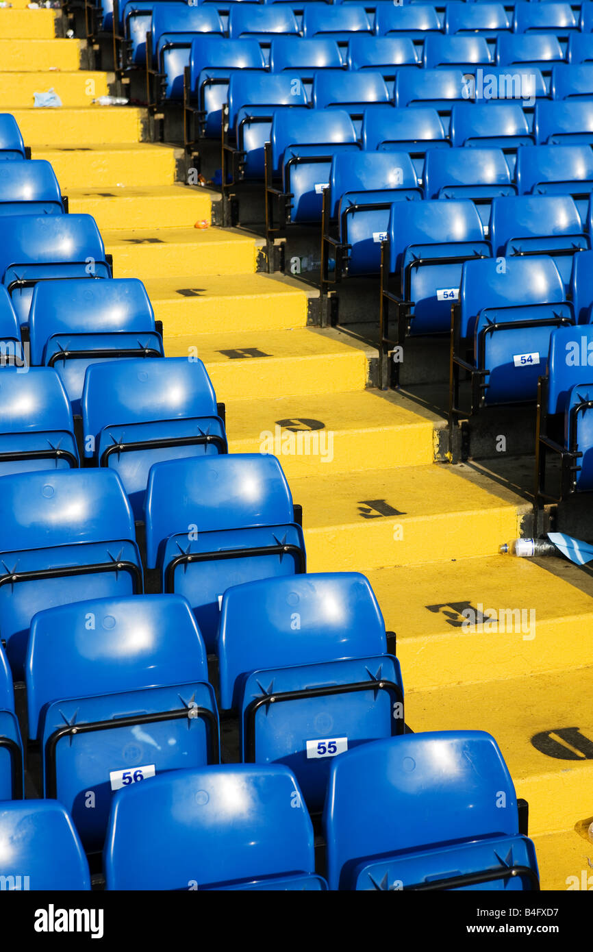 Rows of stadium seating hi-res stock photography and images - Alamy