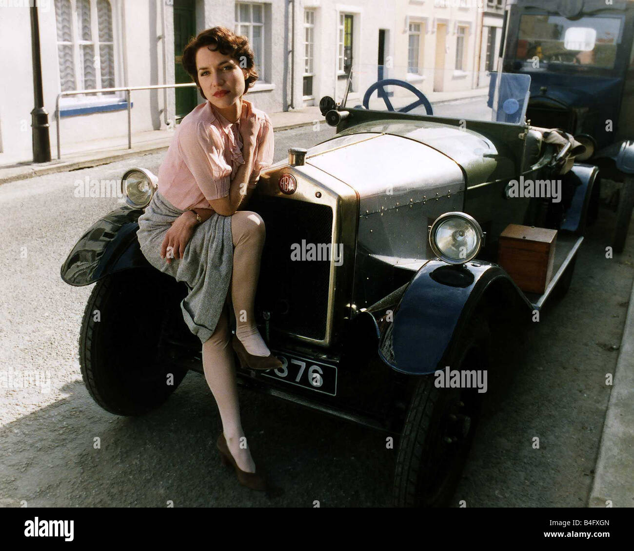 Jennifer Calvert actress appearing in the drama Come Home Charlie and ...