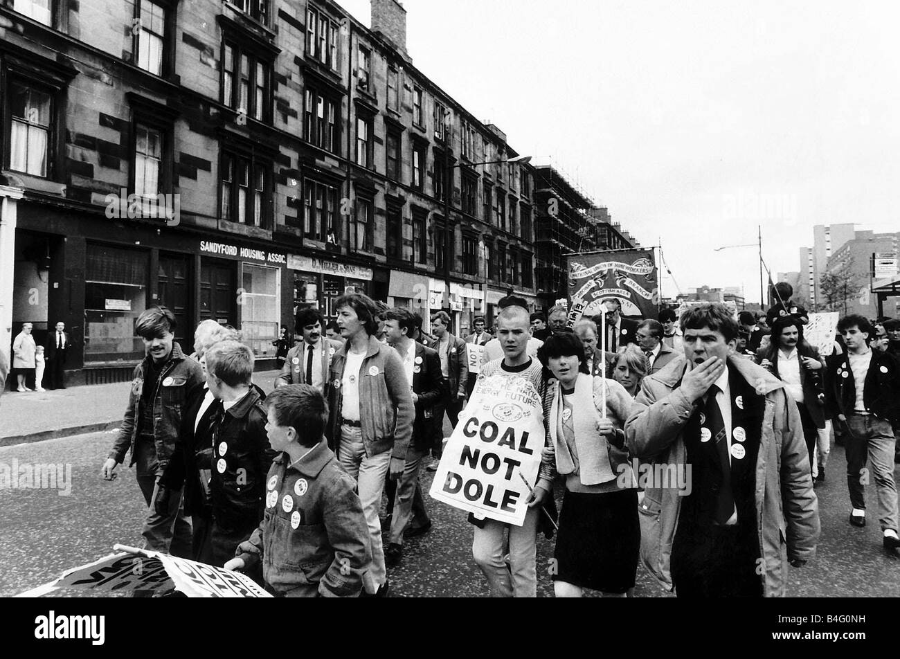 Miners strike 1984 Black and White Stock Photos & Images - Alamy