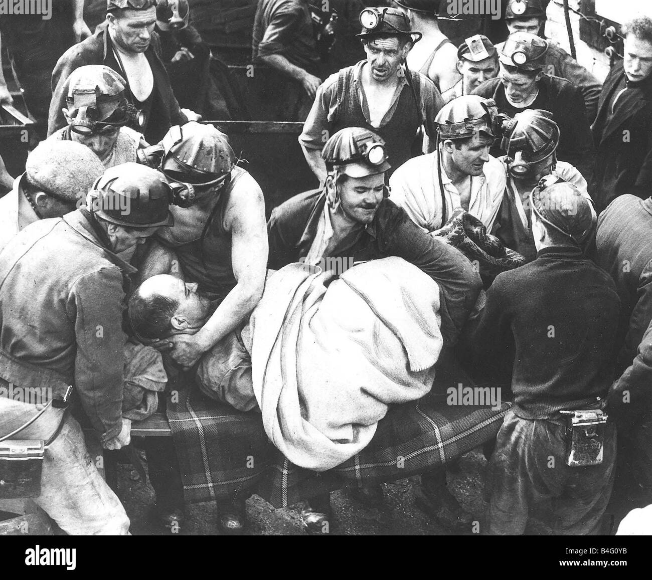 Mining disaster hi-res stock photography and images - Alamy