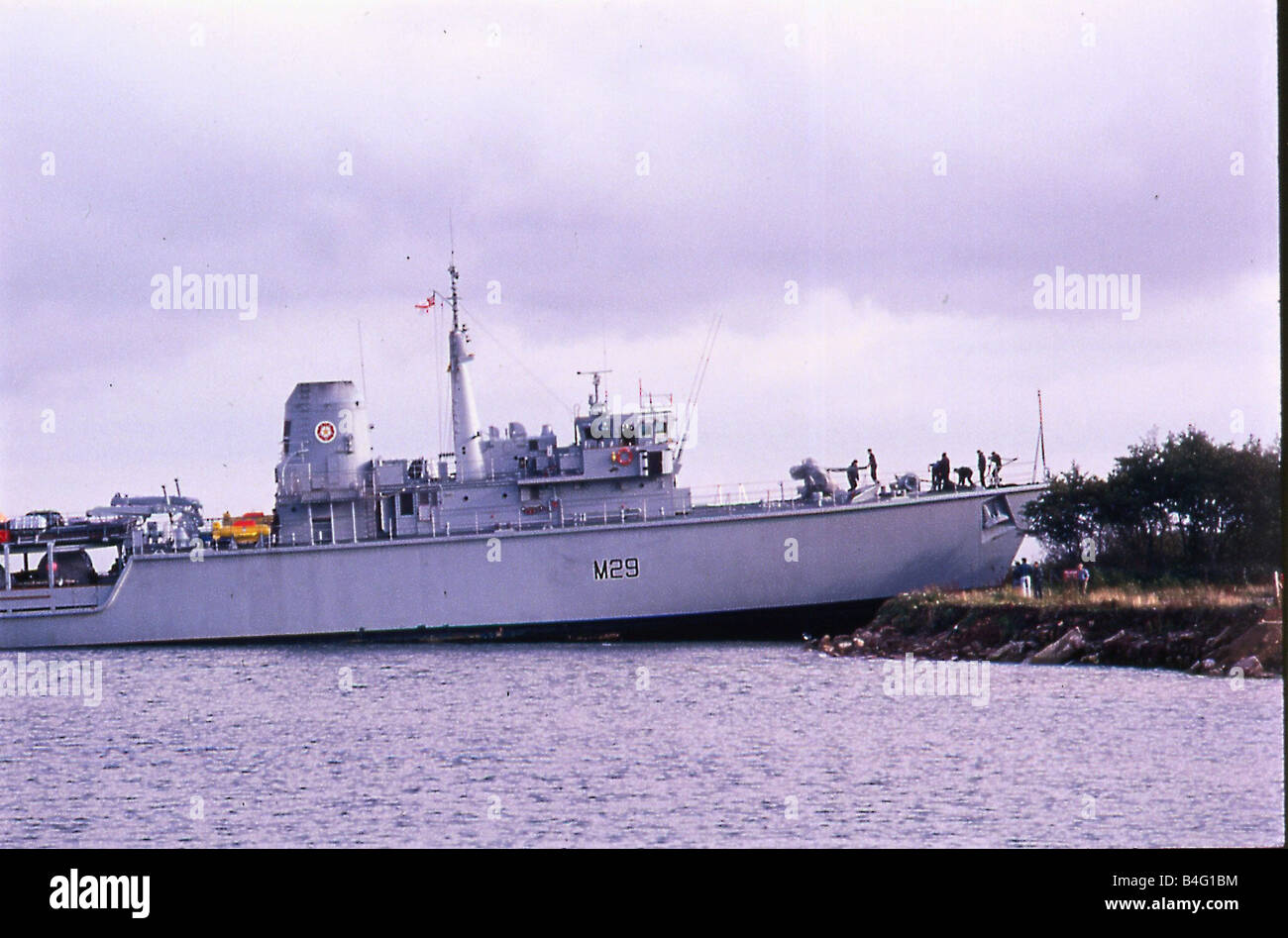Ships HMS Brecon M29 run aground October 1989 stuck on shore at Brodick ...
